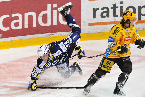 Kuvakooste: Blues menestyi yli odotusten - LIIGA - 26.04.2011 ...