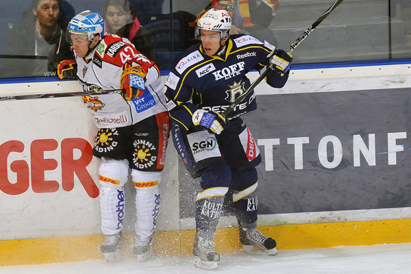 Kuvakooste: Blues taisteli, Jokereiden voittoputki katkesi - Muut ...